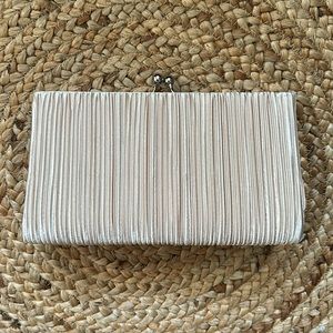 Lulus | Bags | New Pleated Satin Champagne Clutch Purse | Poshmark